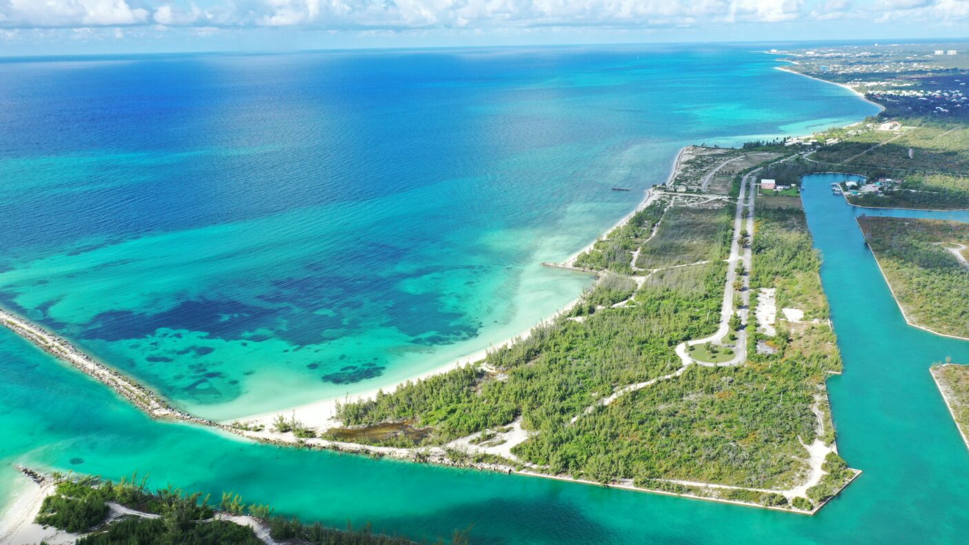 Marc Weller Speaks at Grand Bahama Business Outlook